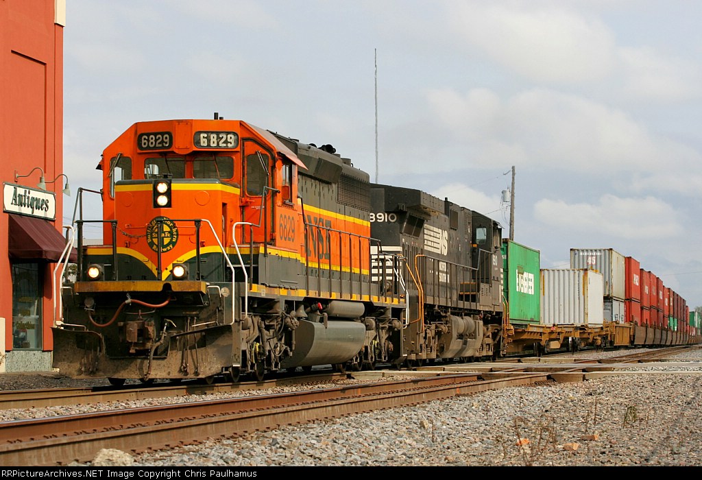 BNSF 6829
